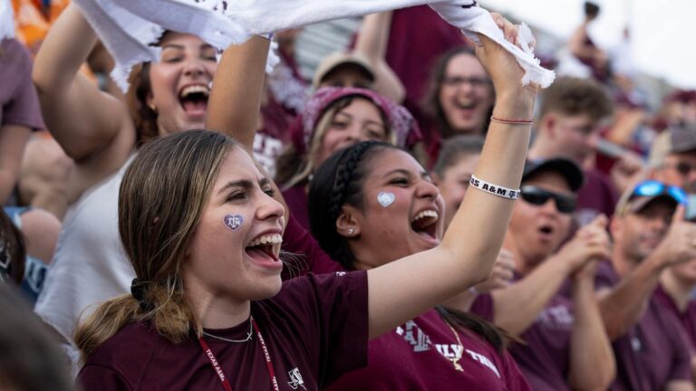 Aggie Experiences – Official Traveling Aggies Texas A&M Travel Packages